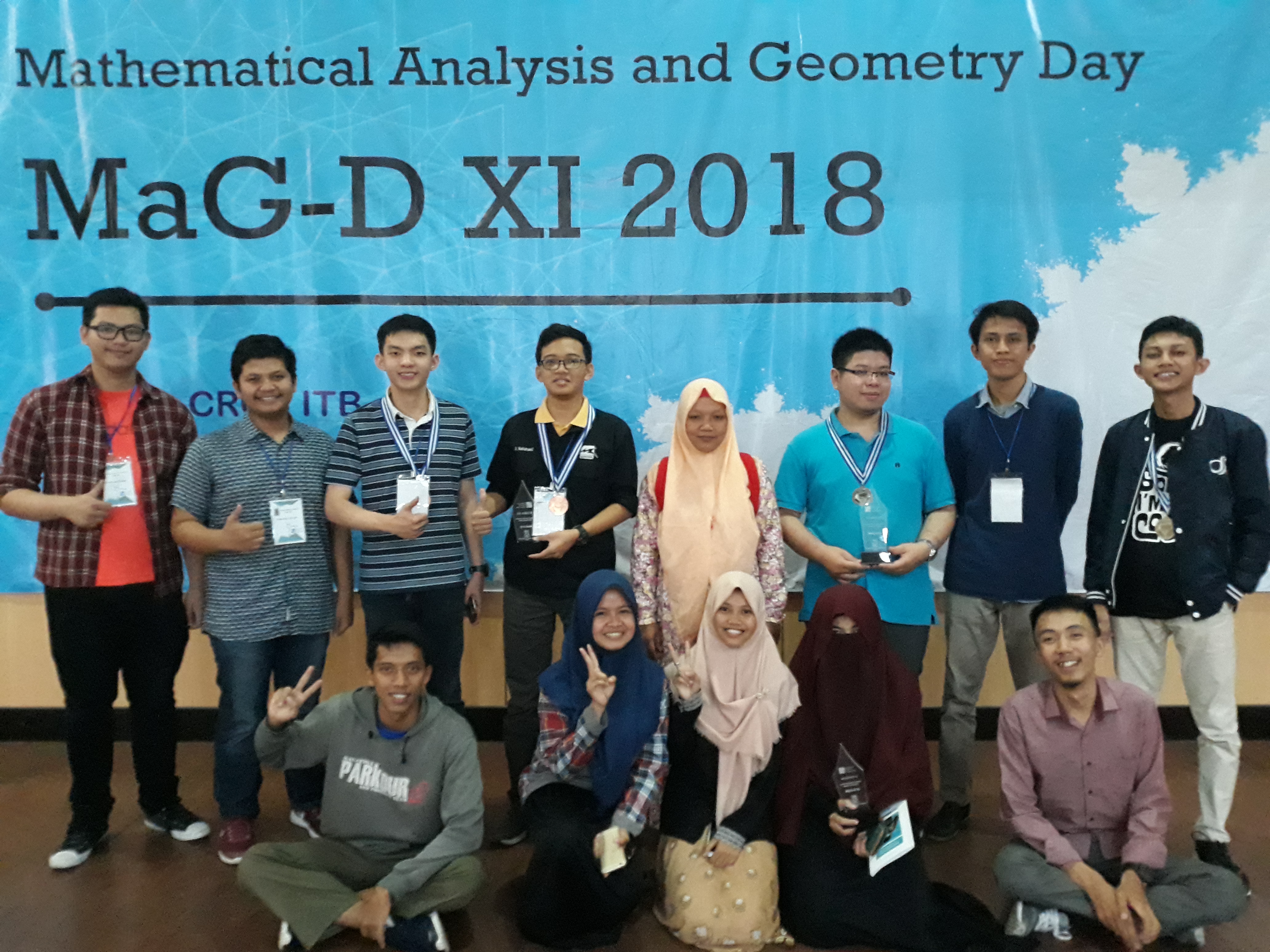 Lagi, Kontingen Matematika UGM Abadikan Kisah Manis di MaG-D XI ITB ...